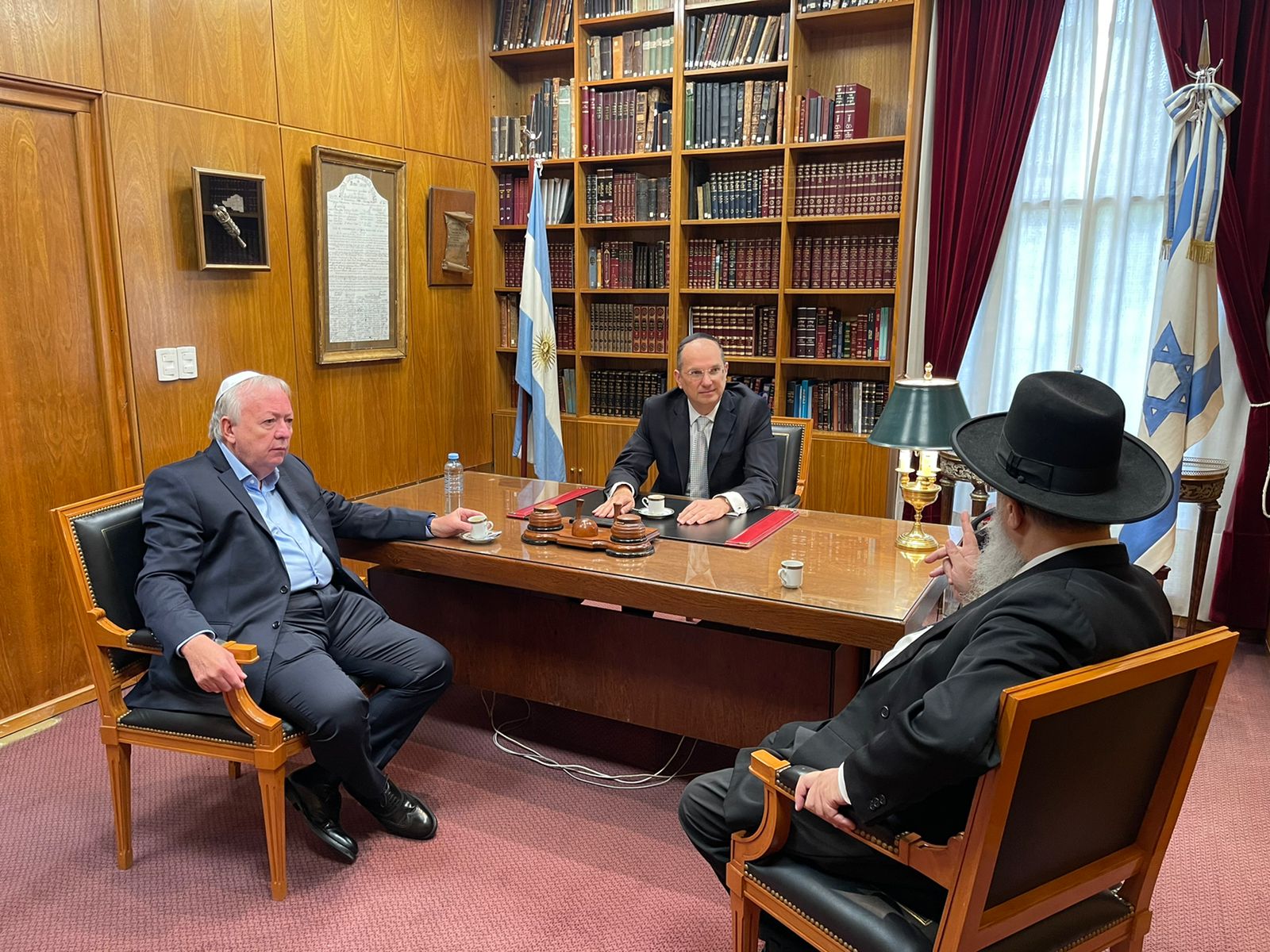 rab david uosef con el rab isaac sacca – Mashaladigital