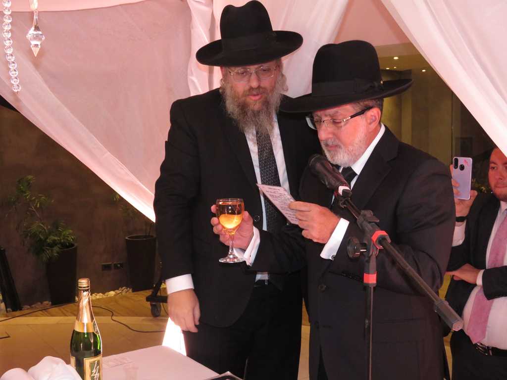 jupa ariel y hannah bassul (39) – Mashaladigital