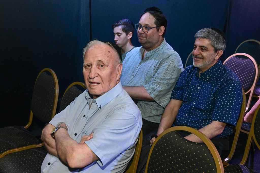 Presentaci{on de libro Rab Tarrab, (87) – Mashaladigital