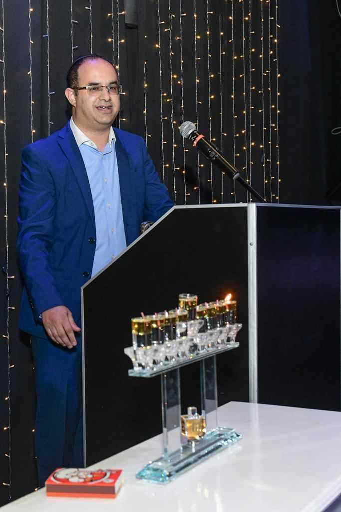 Presentaci{on de libro Rab Tarrab, (93) – Mashaladigital