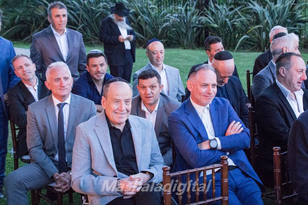 Jupa Ioshua Gorowitz y Menu Sudry (100) – Mashaladigital