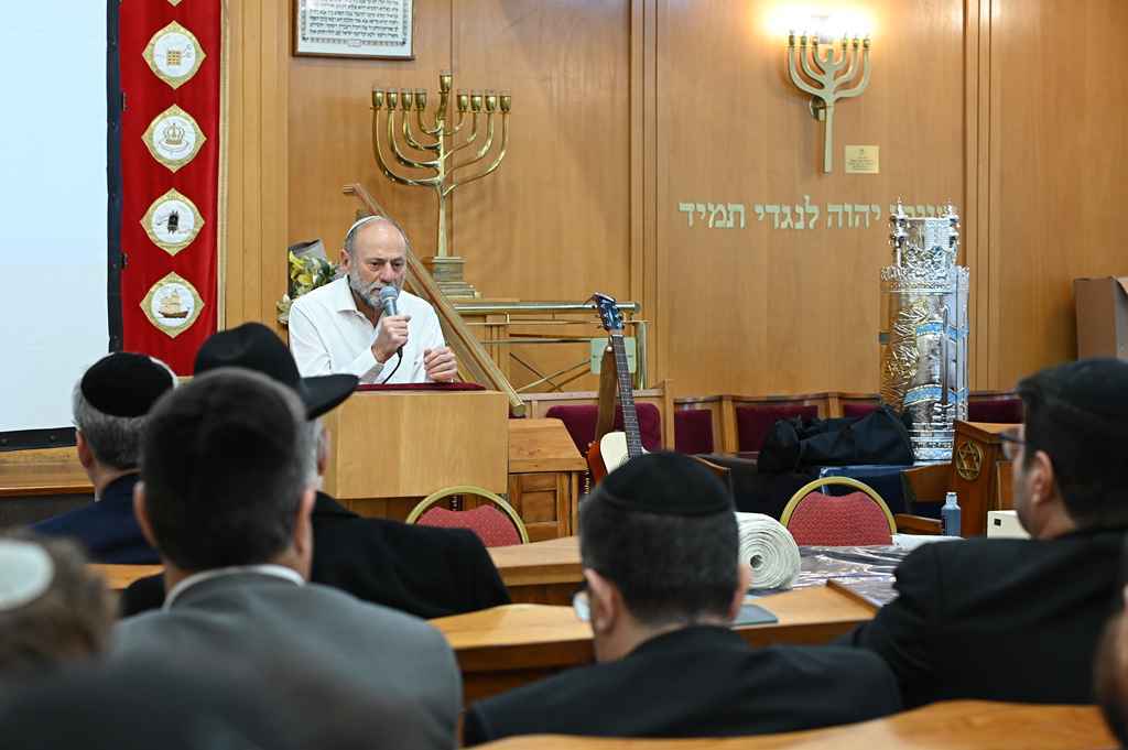 Comunitarias. Sefer Tora Talpiot (111) – Mashaladigital