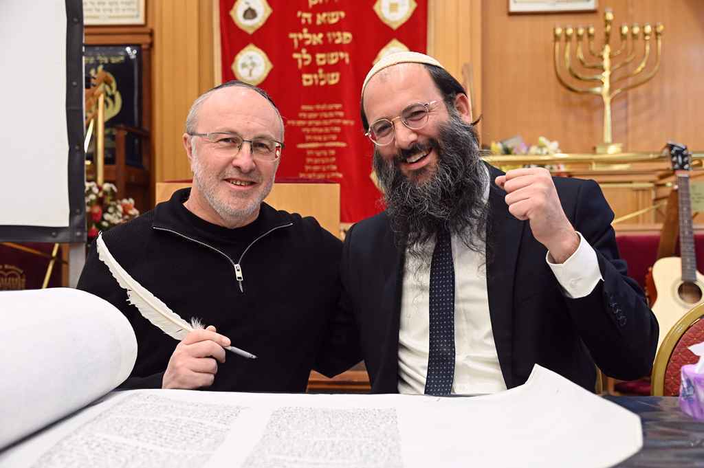 Comunitarias. Sefer Tora Talpiot (63) – Mashaladigital