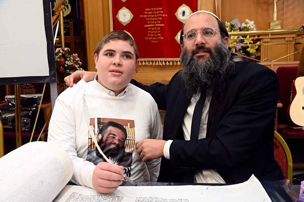Comunitarias. Sefer Tora Talpiot (88) – Mashaladigital