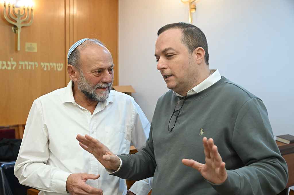 Comunitarias. Sefer Tora Talpiot (96) – Mashaladigital